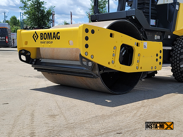 Rouleau compacteur de sol BOMAG BW145D-5 IMR-1902